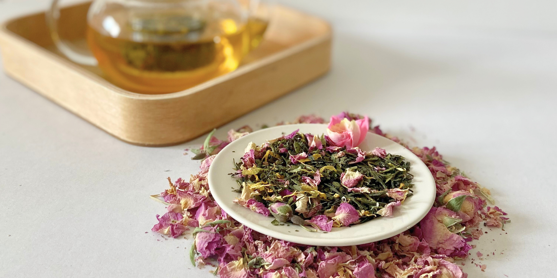 Thés et infusions bien-être : naturellement riche en bienfaits – Femini-tea